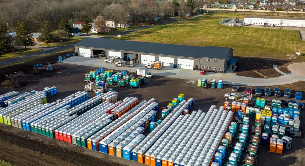 Illinois Portable Toilets | Porta Johns For Annual Events